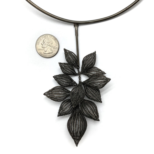 Crochet Flower Bud Necklace Necklaces Sowon Joo Pistachios