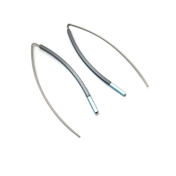Curved Matchstick Bow Earrings - Gray and Pale Blue | Pistachios